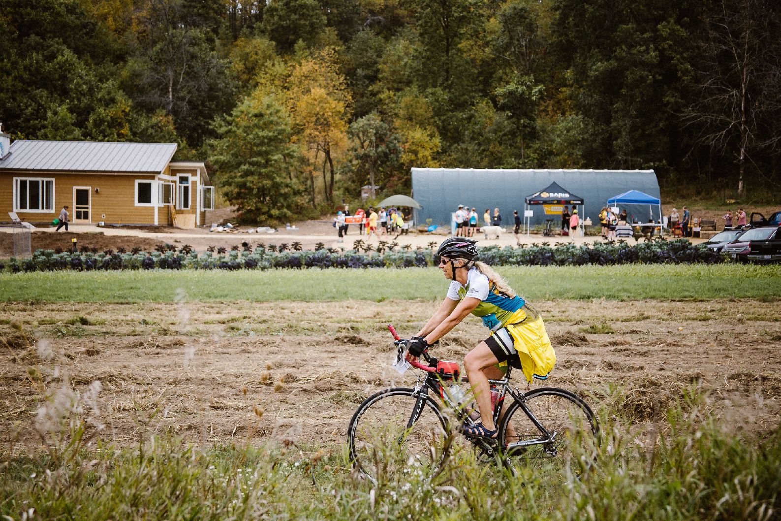 Cyclists Bike the Barns for Local Farms - Mid-West Farm Report