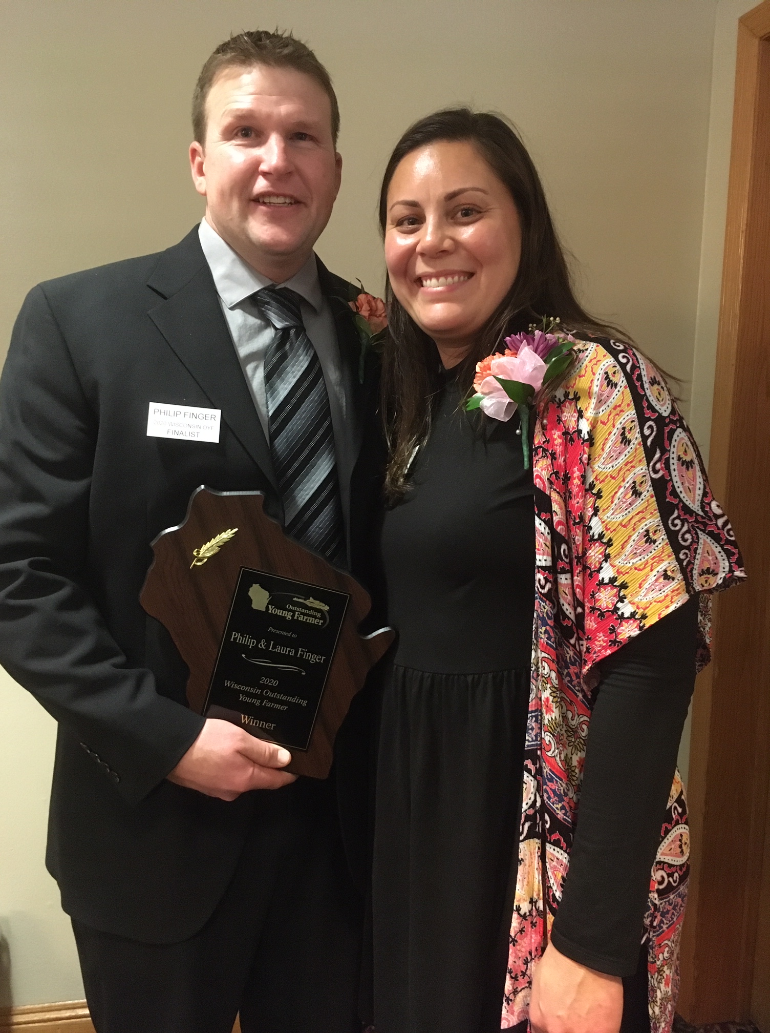 Oconto couple earns state Outstanding Young Farmer honor - Mid-West ...