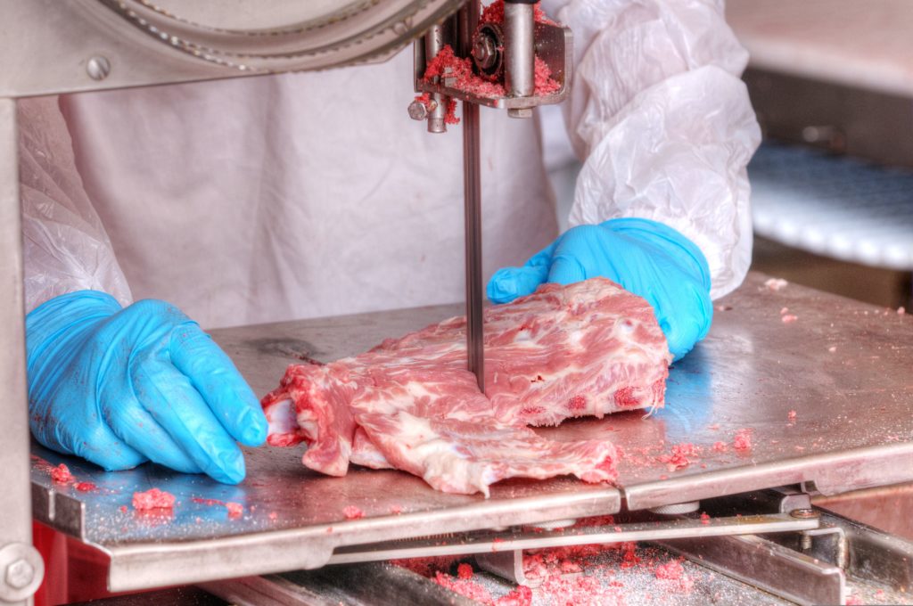 Meat Processors Grow With Grants - Mid-West Farm Report