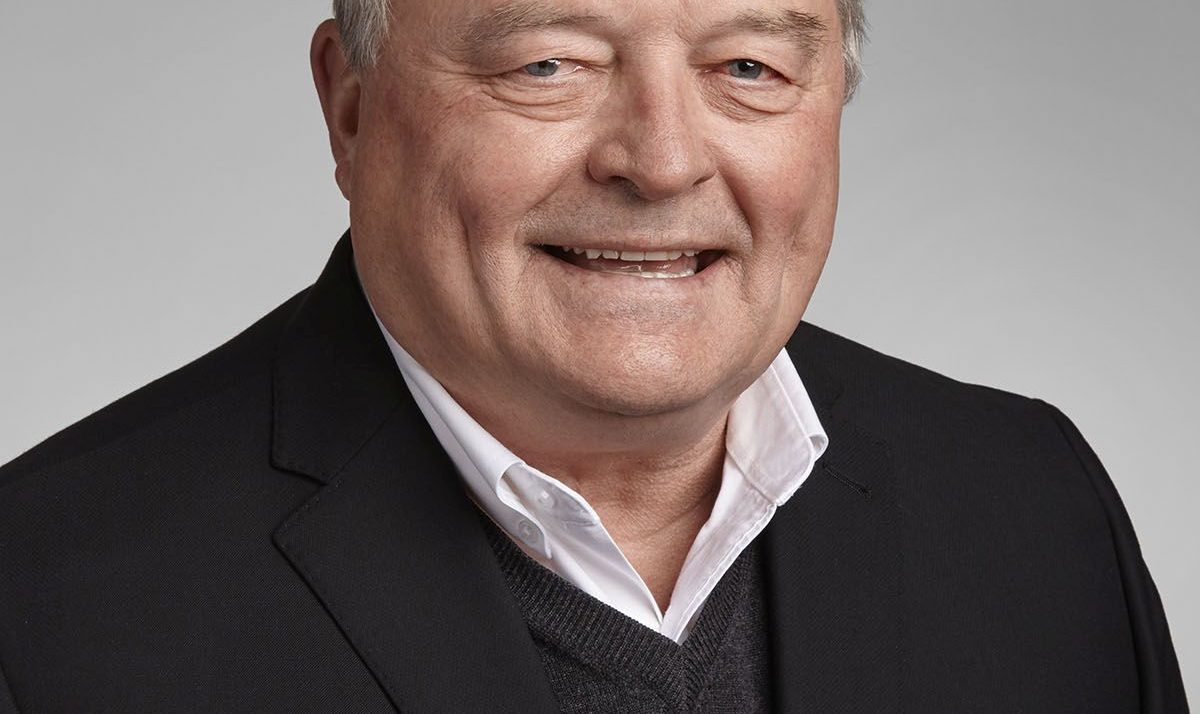 Tracy Retiring After 40 Years With Compeer - Mid-West Farm Report