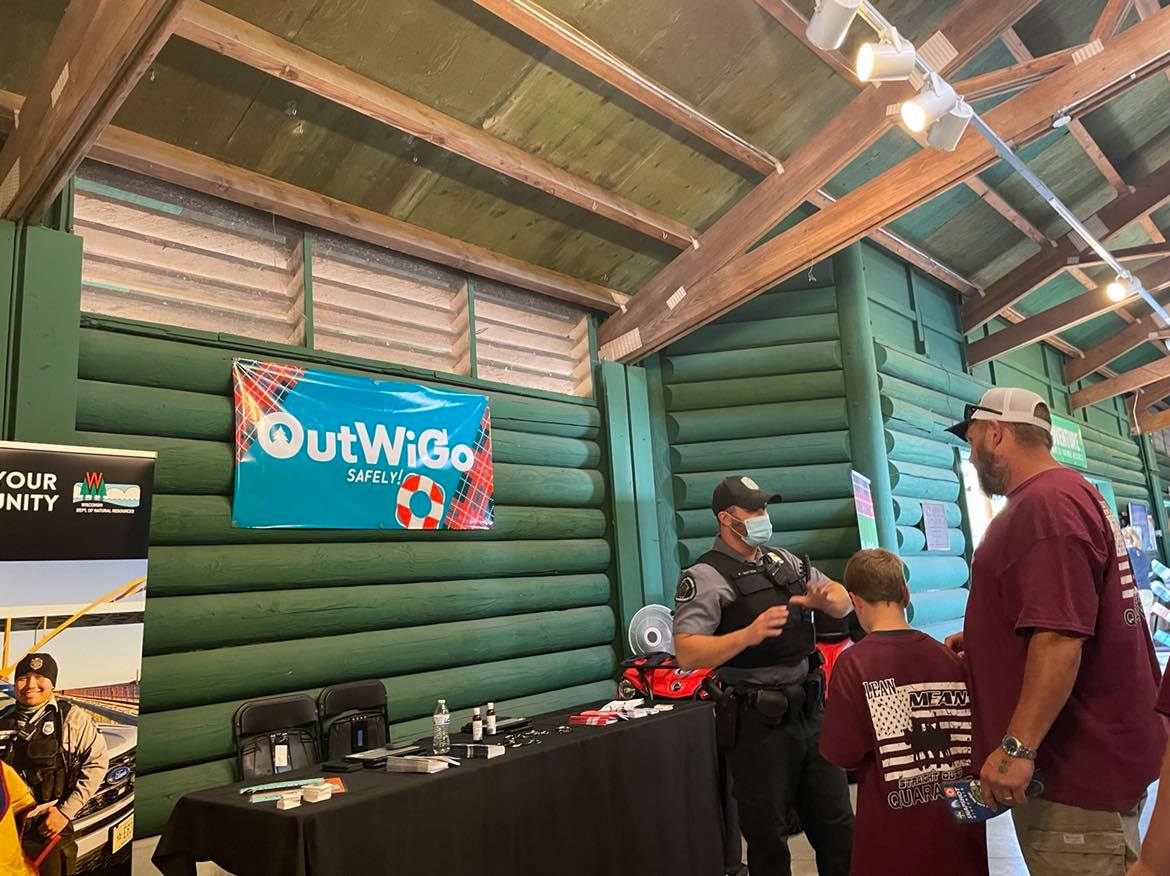 "OutWiGo" At State Fair - Mid-West Farm Report