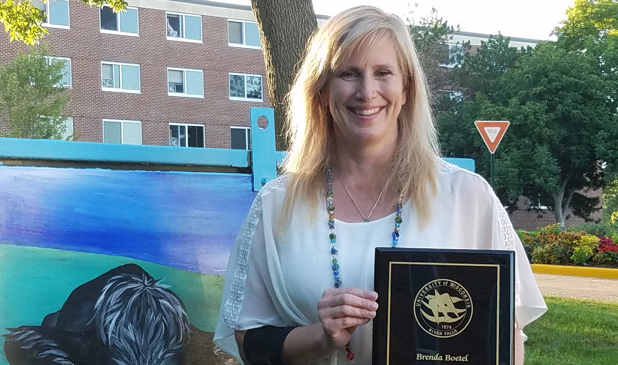 Boetel Named UWRF Adviser Of The Year - Mid-West Farm Report