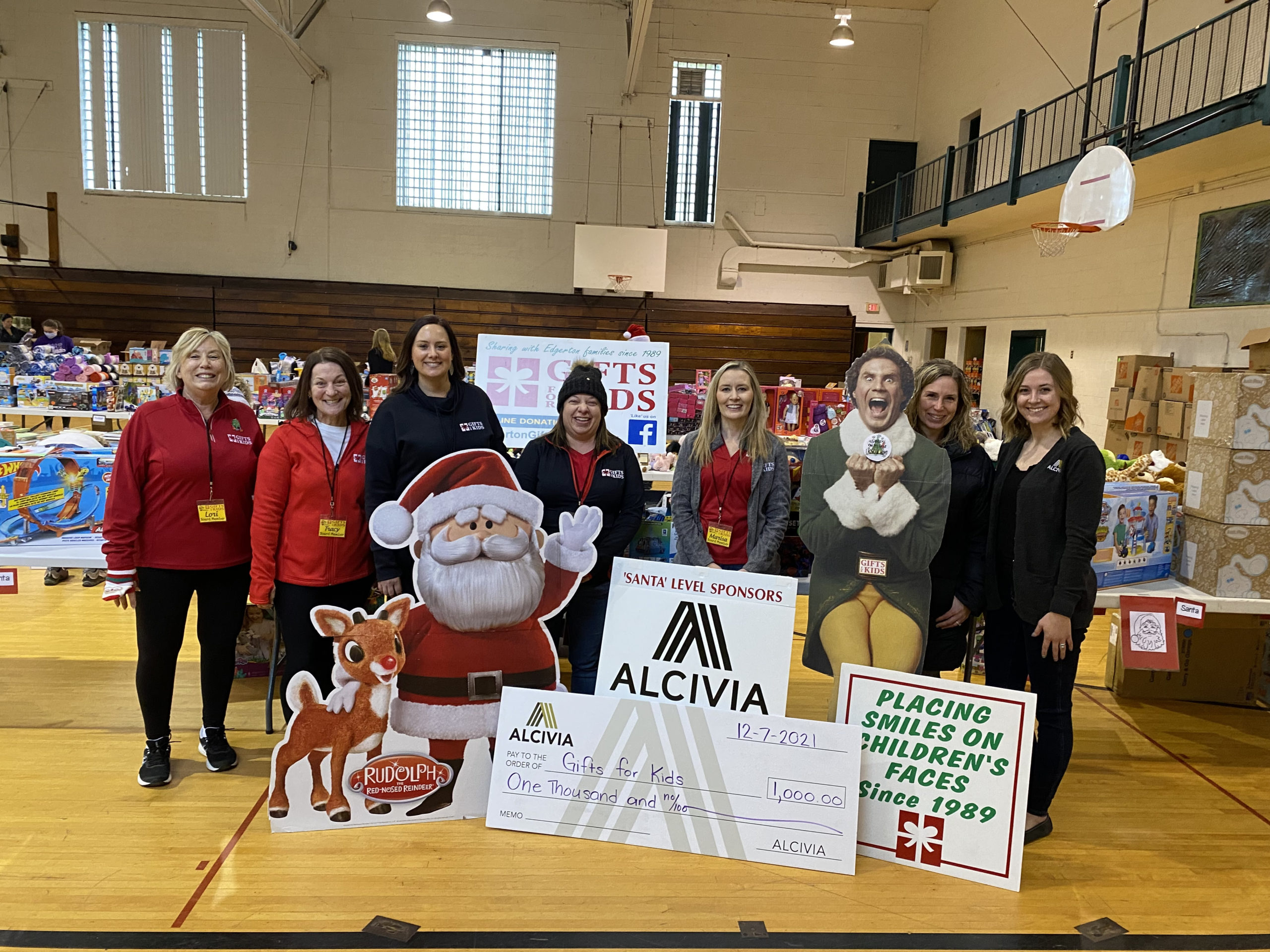 ALCIVIA Supports Gifts For Kids - Mid-West Farm Report