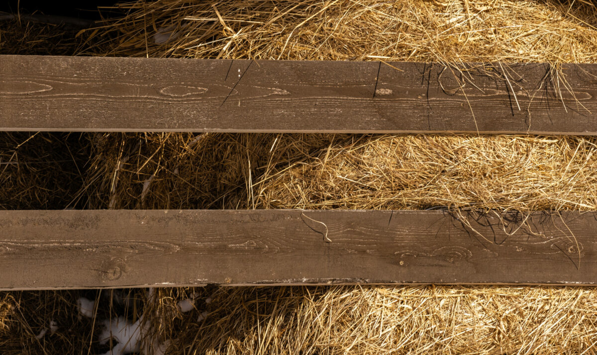 Hay Stocks See Regional Differences - Mid-West Farm Report