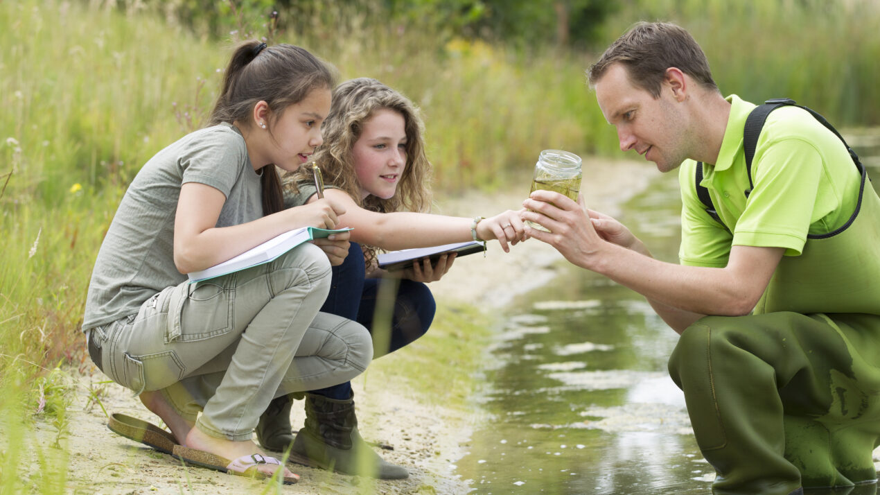 Ag Doesn't Stop After School - Mid-West Farm Report