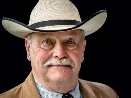 Local Cattleman Appointed To National Group - Mid-West Farm Report