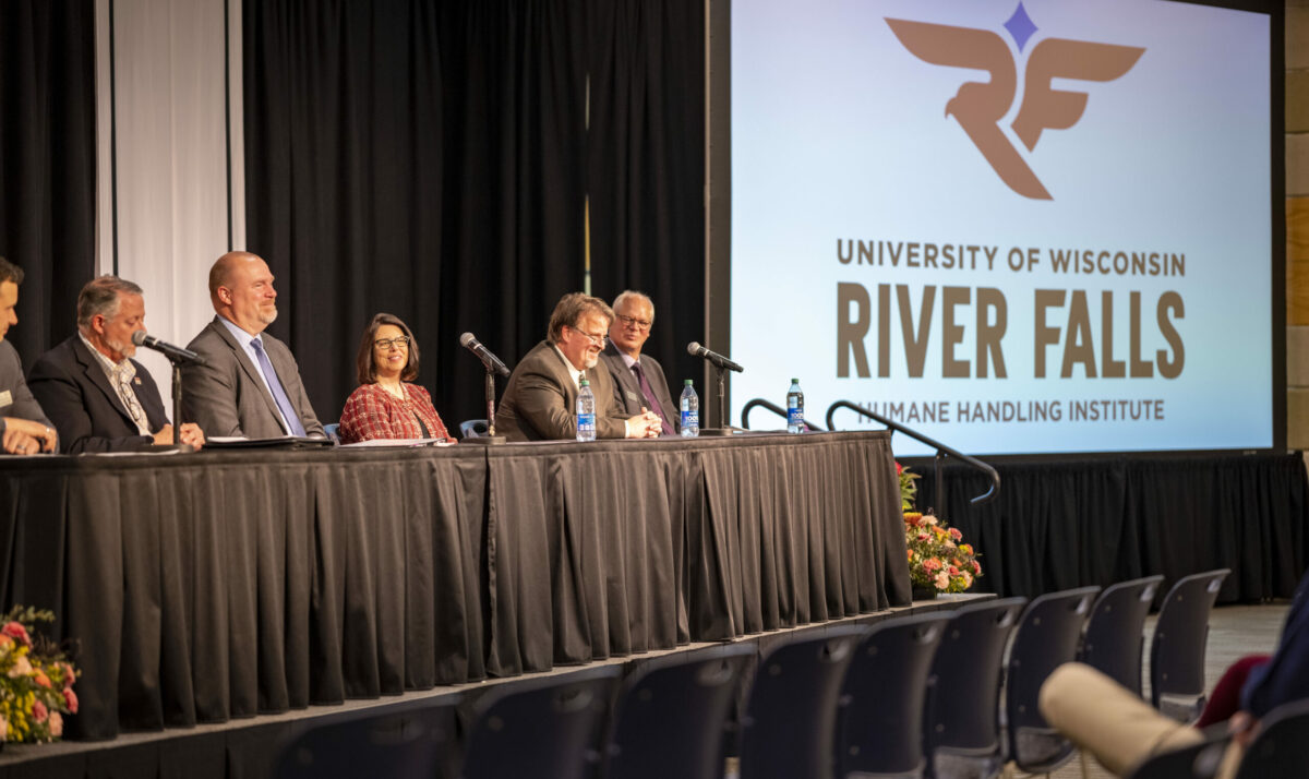 State Launches Humane Handling Institute - Mid-West Farm Report State Launches Humane Handling Institute - Mid-West Farm Report