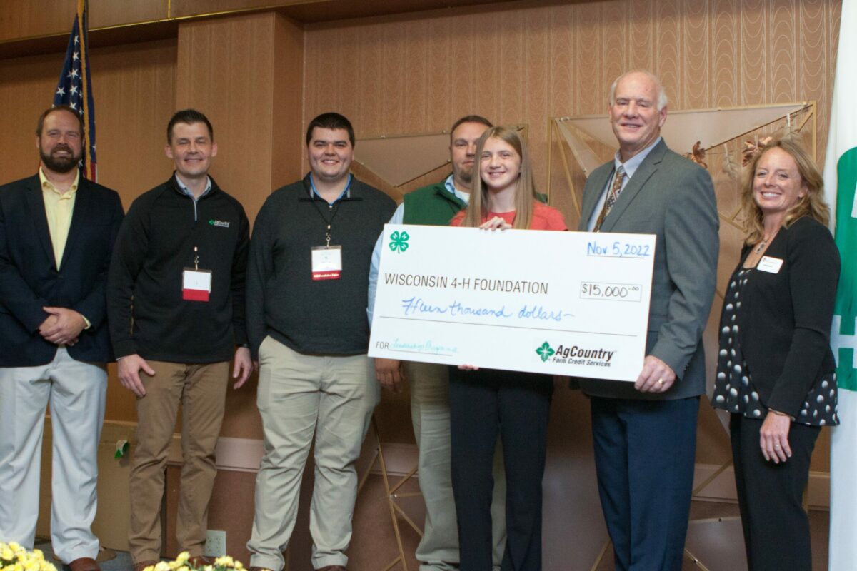 AgCountry Farm Credit Services Sponsors 4-H - Mid-West Farm Report
