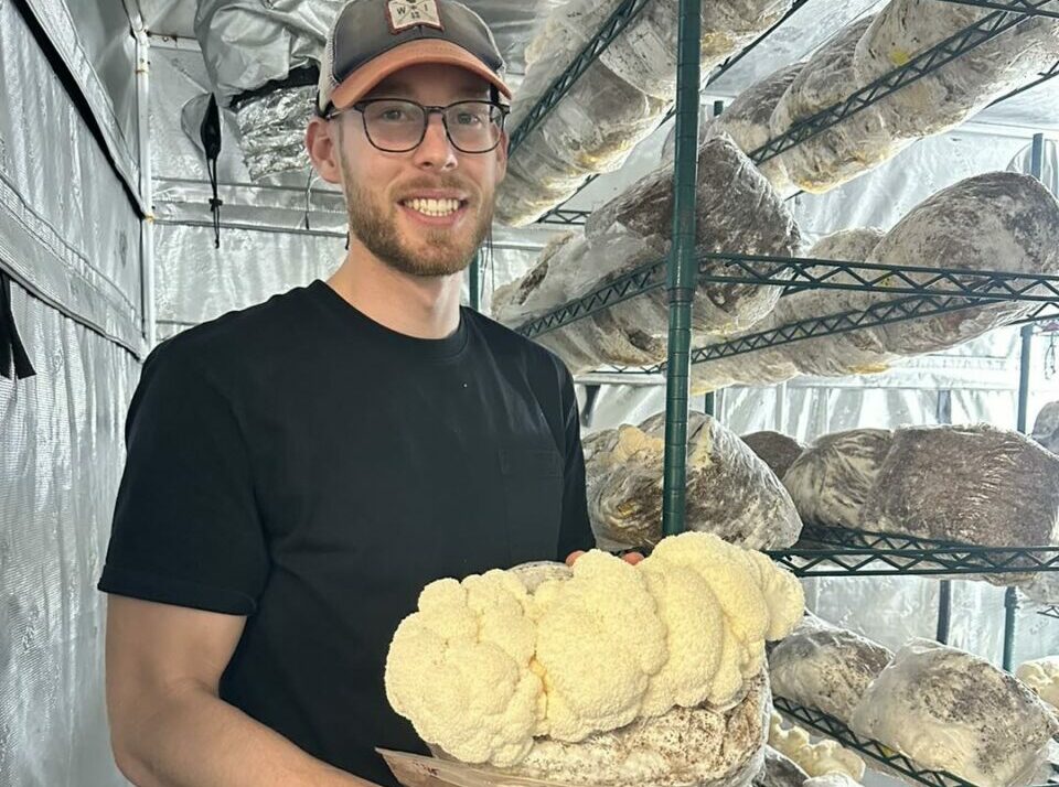 What Does It Take To Be A Mushroom Farmer? - Mid-West Farm Report