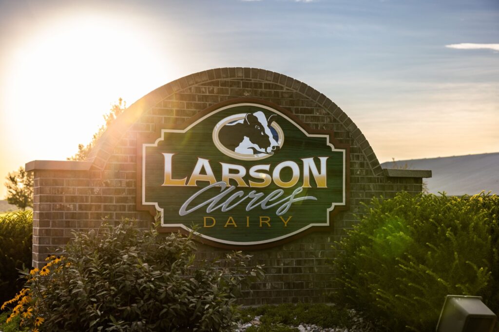 Larson Acres Does More With Less - Mid-West Farm Report