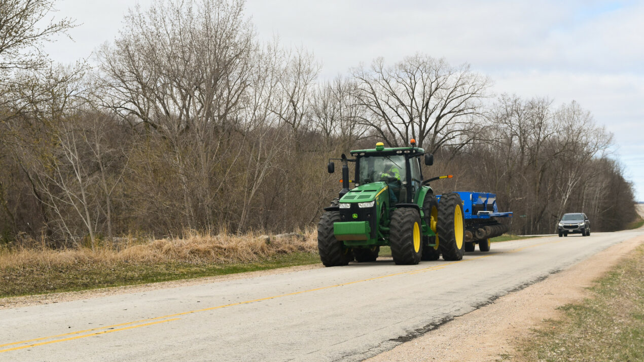 Five Tips for Spring Rural Road Safety - Mid-West Farm Report