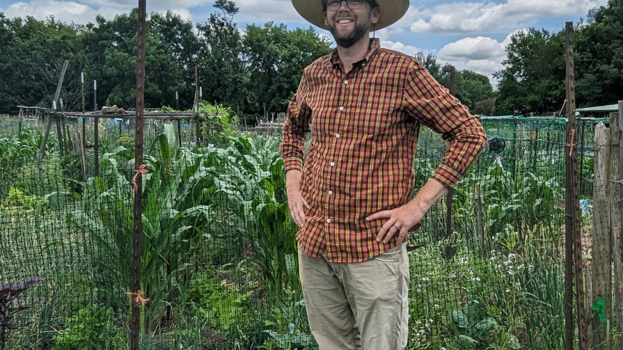 Transitioning from CSA: Troy Farm's New Path - Mid-West Farm Report