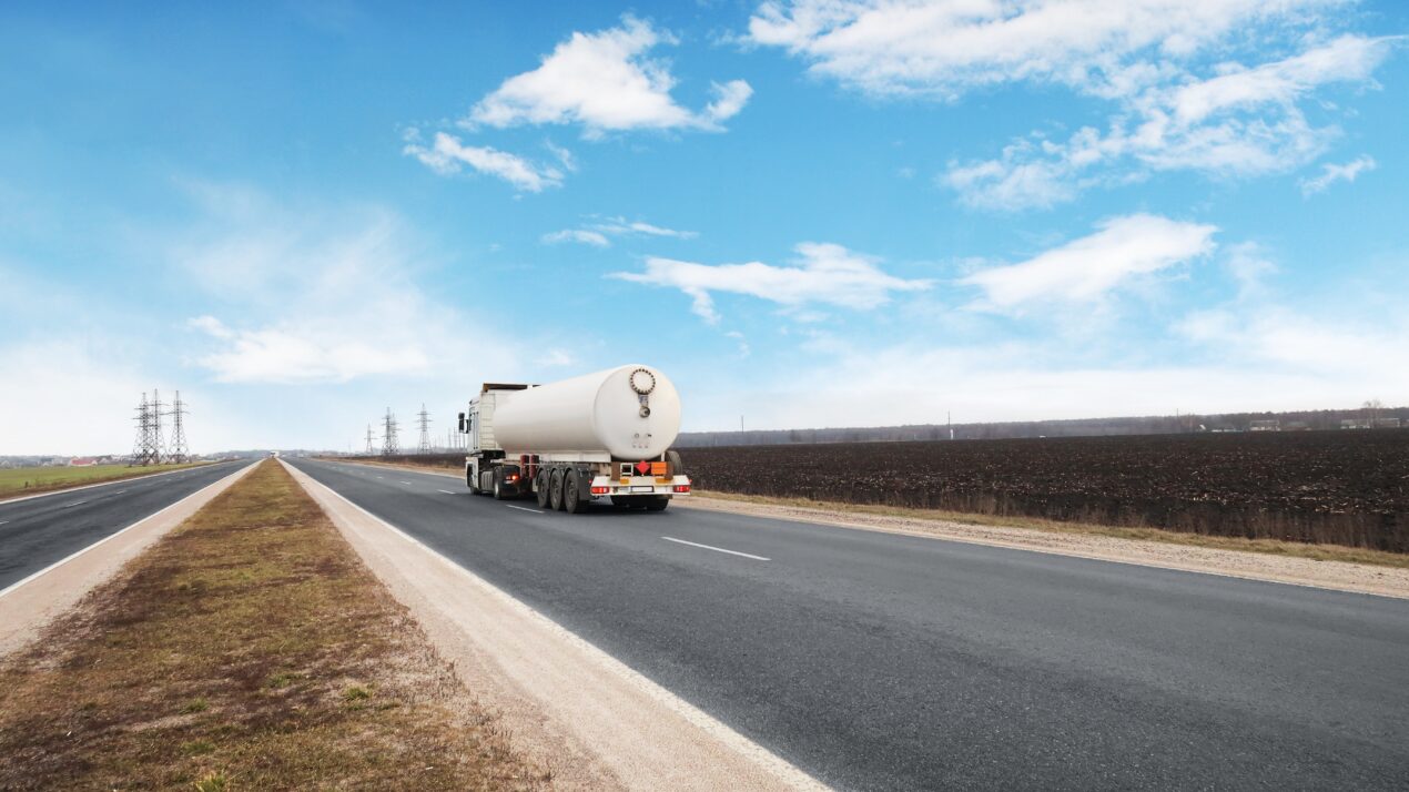State Order Will Prioritize Fuel Transportation - Mid-West Farm Report